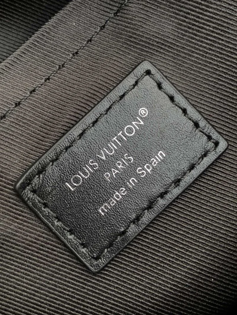 Brand-authenticated Louis Vuitton Speedy Bags