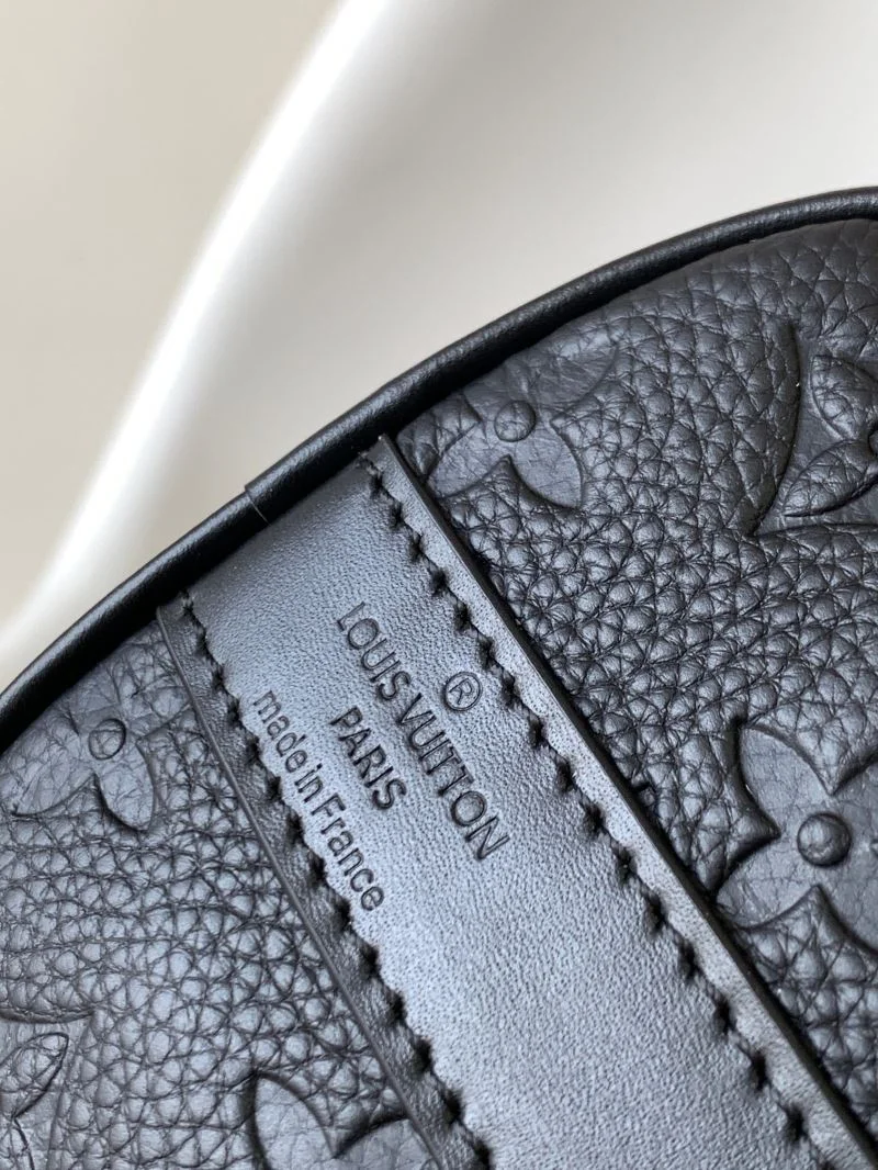 Value-priced Louis Vuitton Speedy Bags