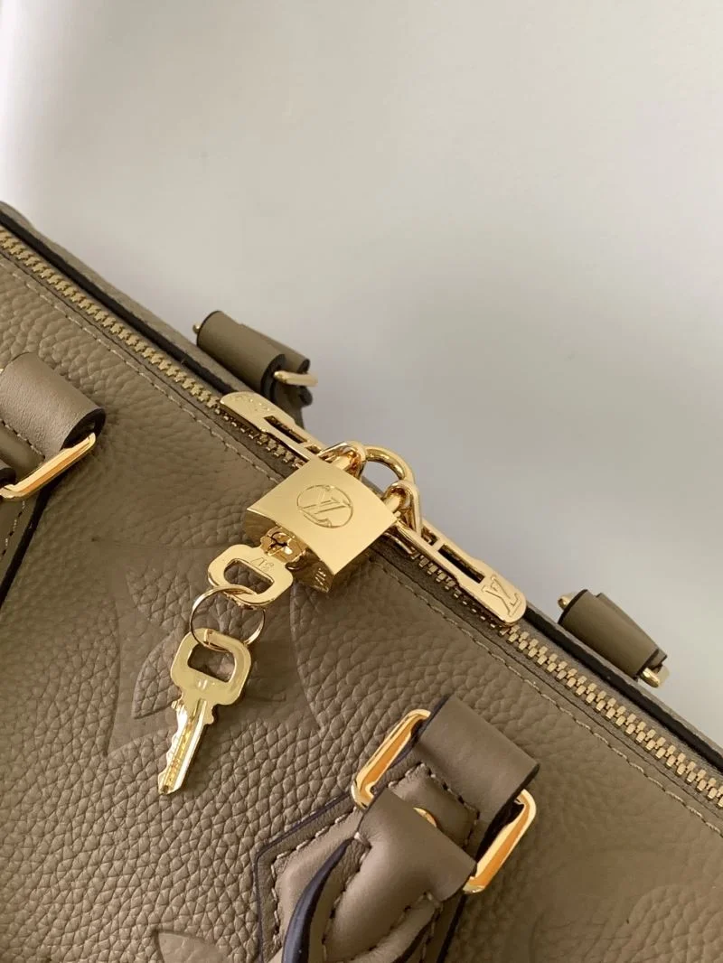 Inexpensive Louis Vuitton Speedy Bags