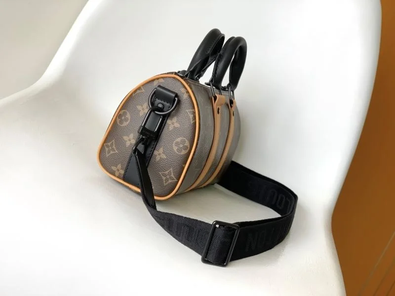 Brand-authenticated Louis Vuitton Speedy Bags