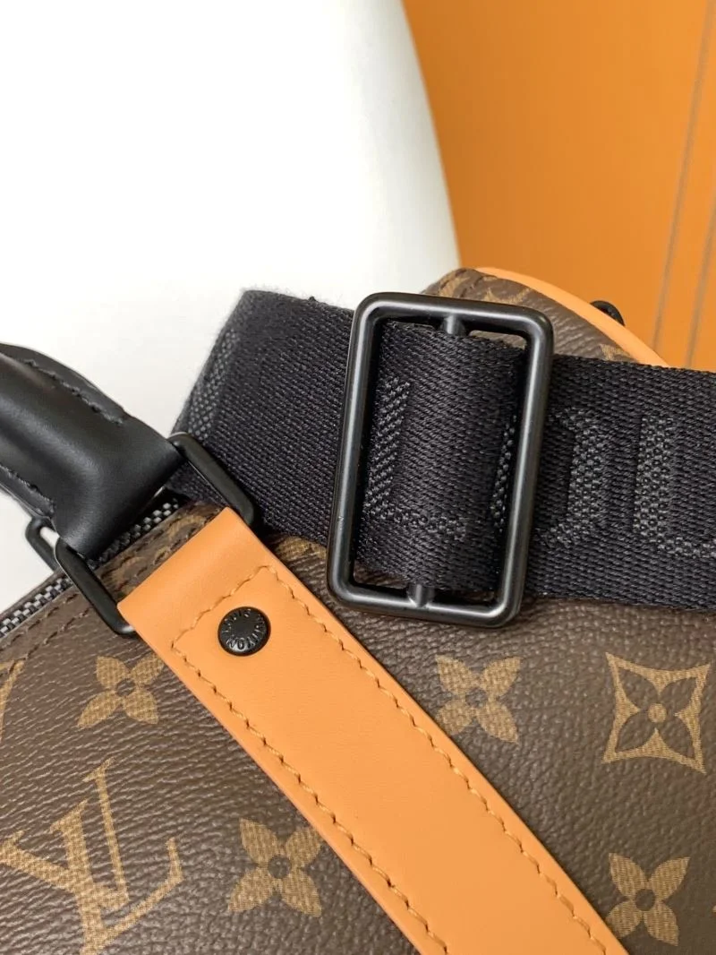 Brand-authenticated Louis Vuitton Speedy Bags