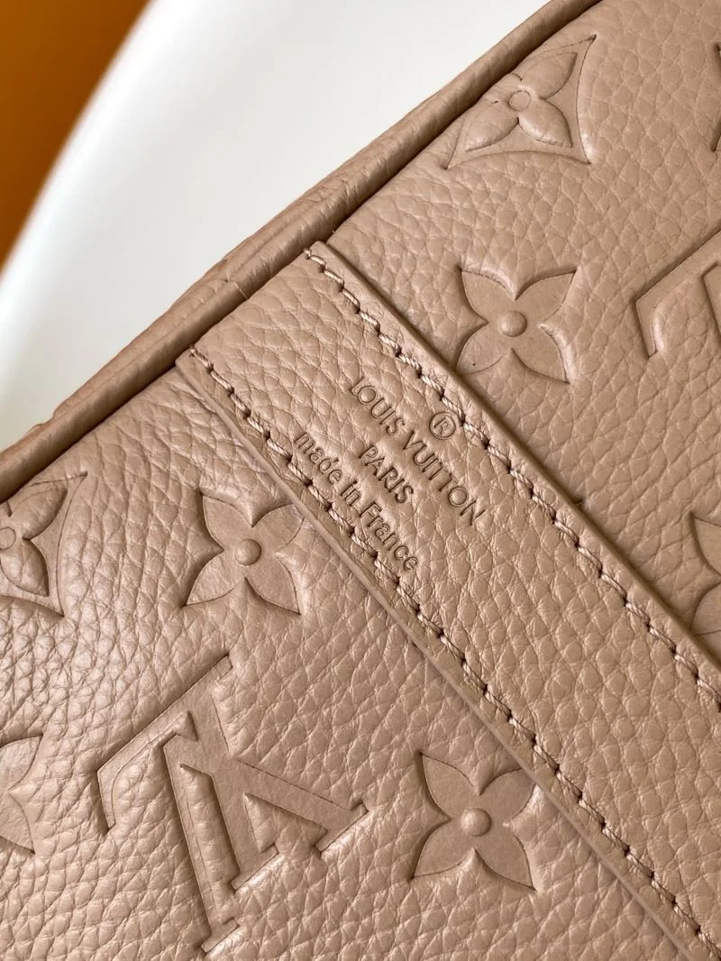 Perfect replica Louis Vuitton Speedy Bags