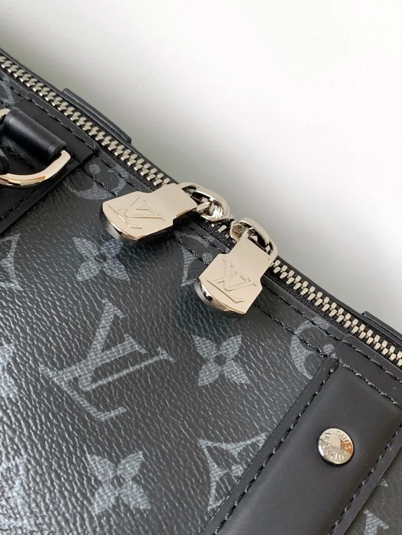 Value-priced Louis Vuitton Speedy Bags