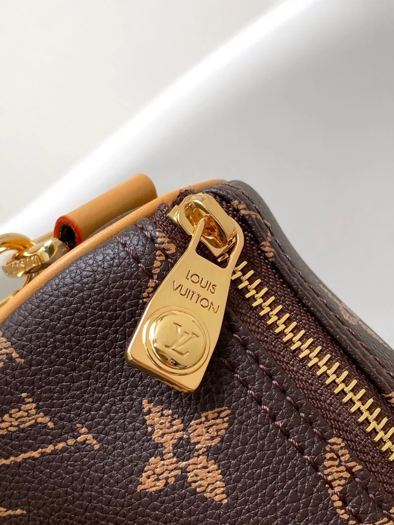 Exact replica Louis Vuitton Speedy Bags