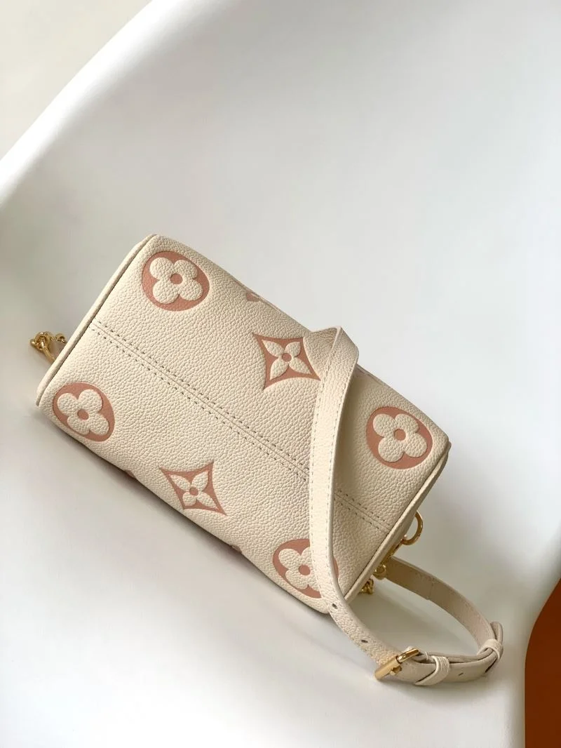 Low-cost Louis Vuitton Speedy Bags