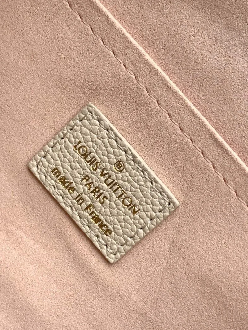 Low-cost Louis Vuitton Speedy Bags