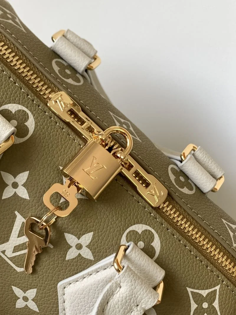 Exact replica Louis Vuitton Speedy Bags