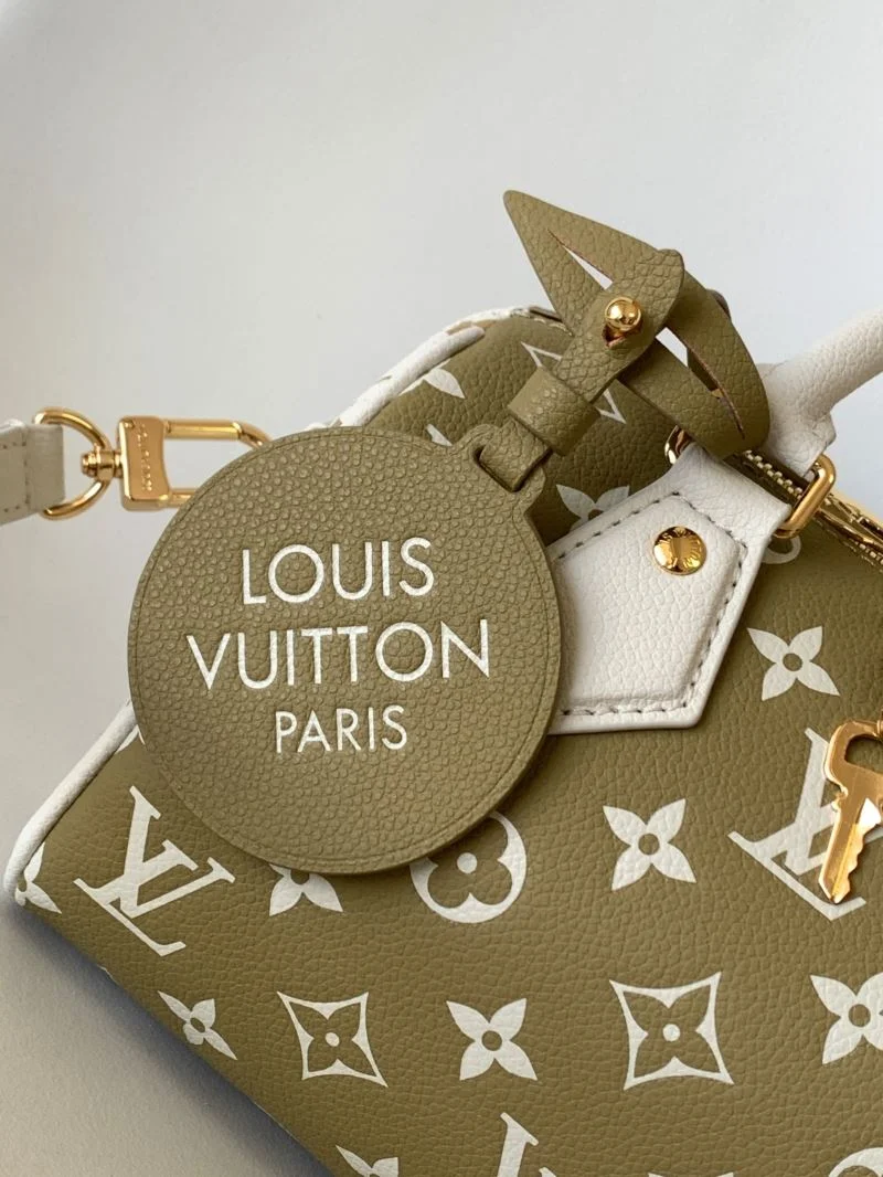 Exact replica Louis Vuitton Speedy Bags