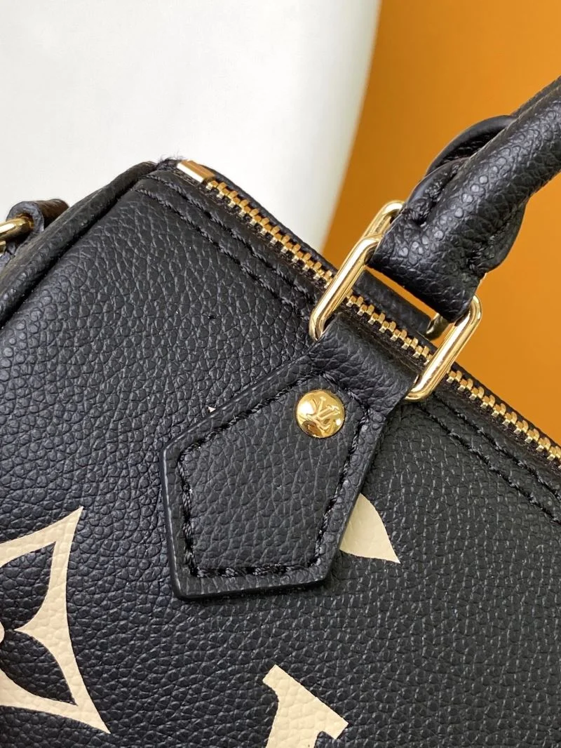 Cut-rate Louis Vuitton Speedy Bags