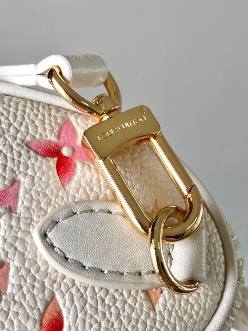 Brand-authenticated Louis Vuitton Speedy Bags