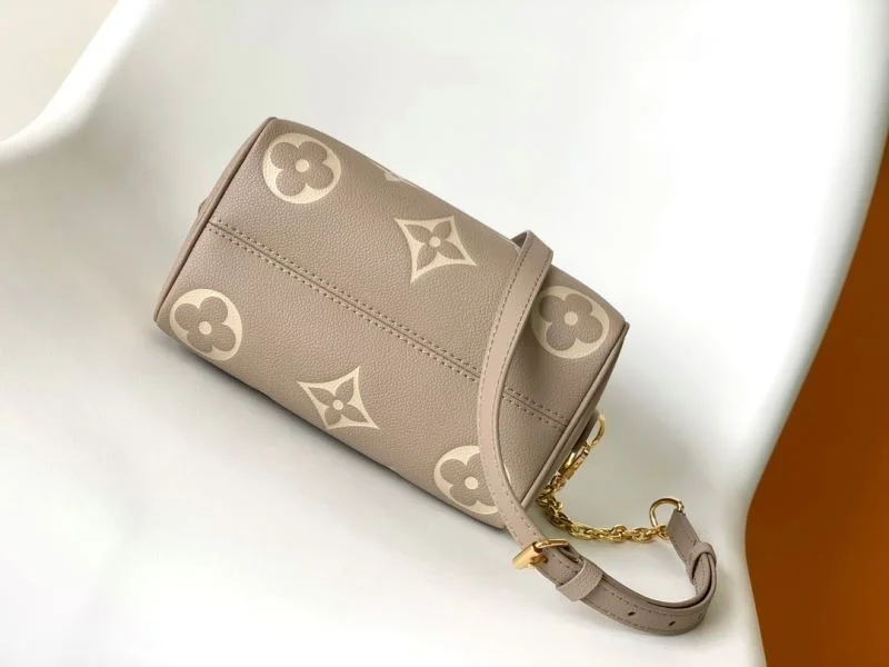Indistinguishable Louis Vuitton Speedy Bags