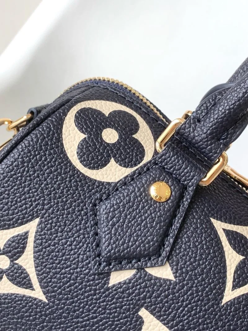 Bargain Louis Vuitton Speedy Bags