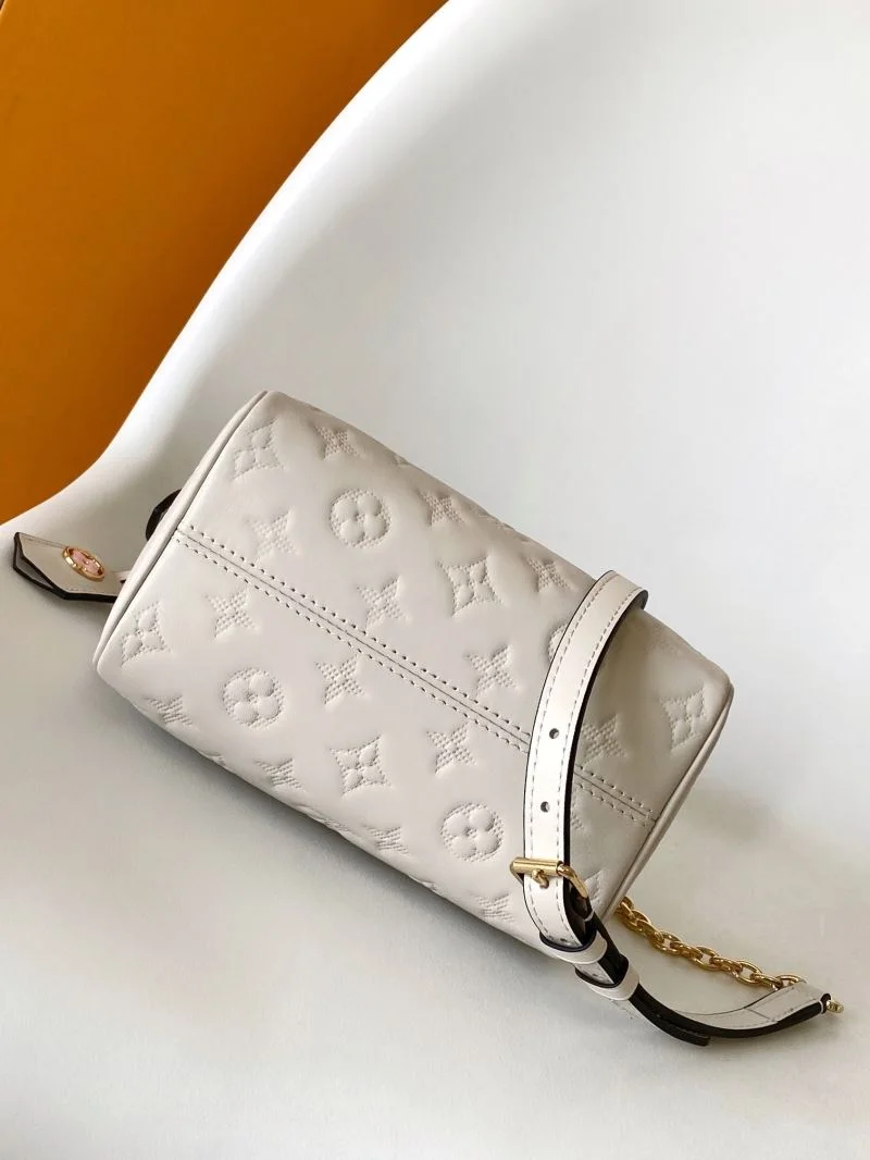 Indistinguishable Louis Vuitton Speedy Bags