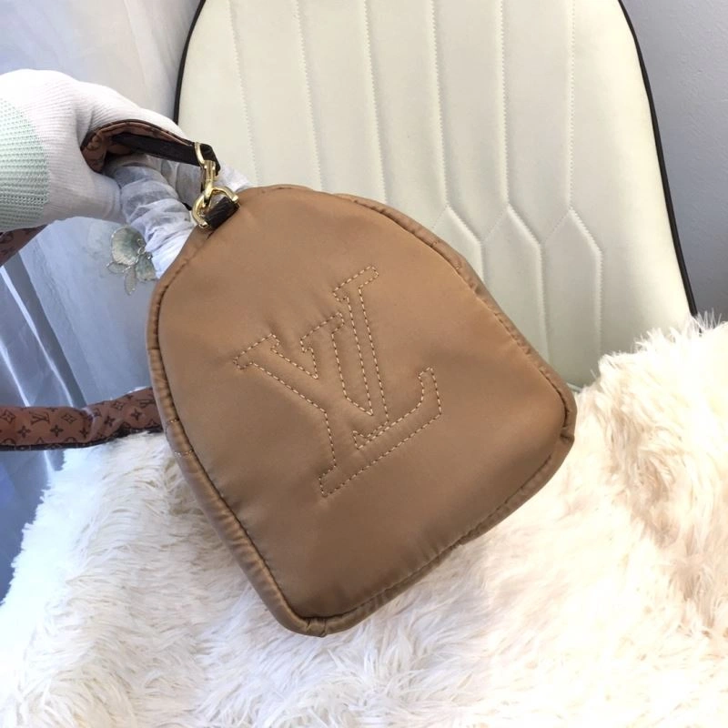Indistinguishable Louis Vuitton Speedy Bags