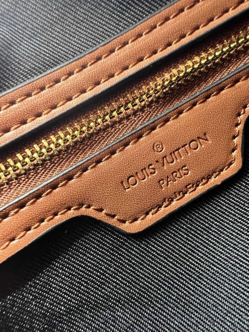 Brand-authenticated Louis Vuitton Speedy Bags