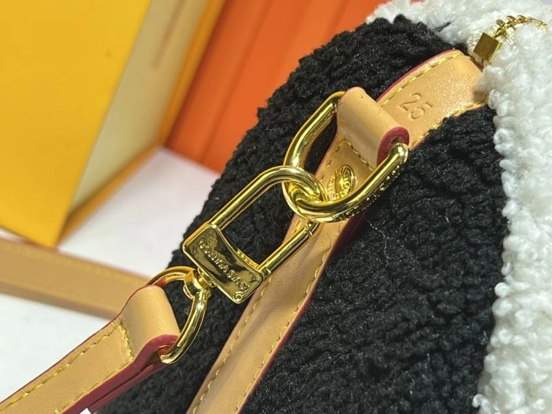 Authentic Louis Vuitton Speedy Bags
