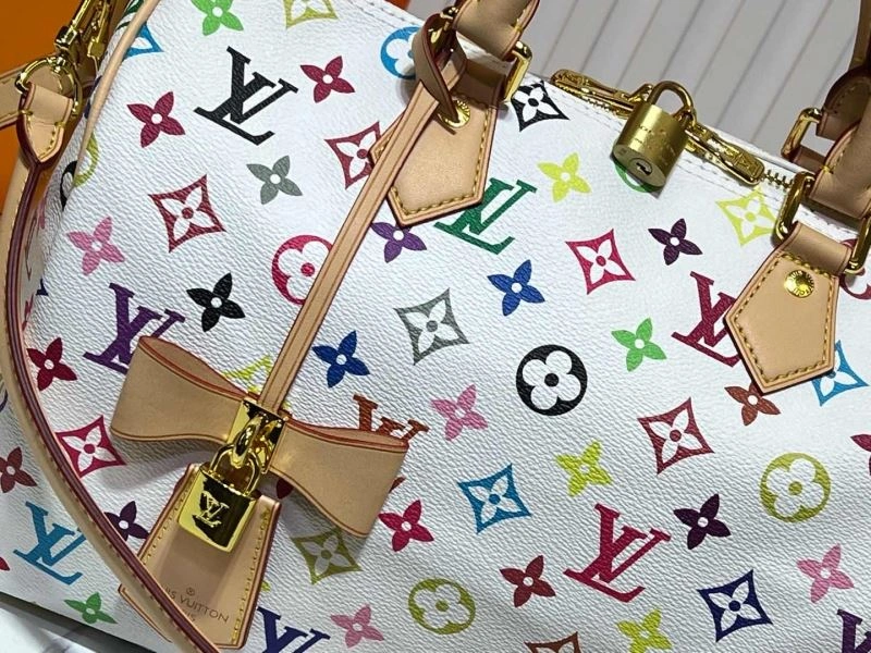 Brand-authenticated Louis Vuitton Speedy Bags