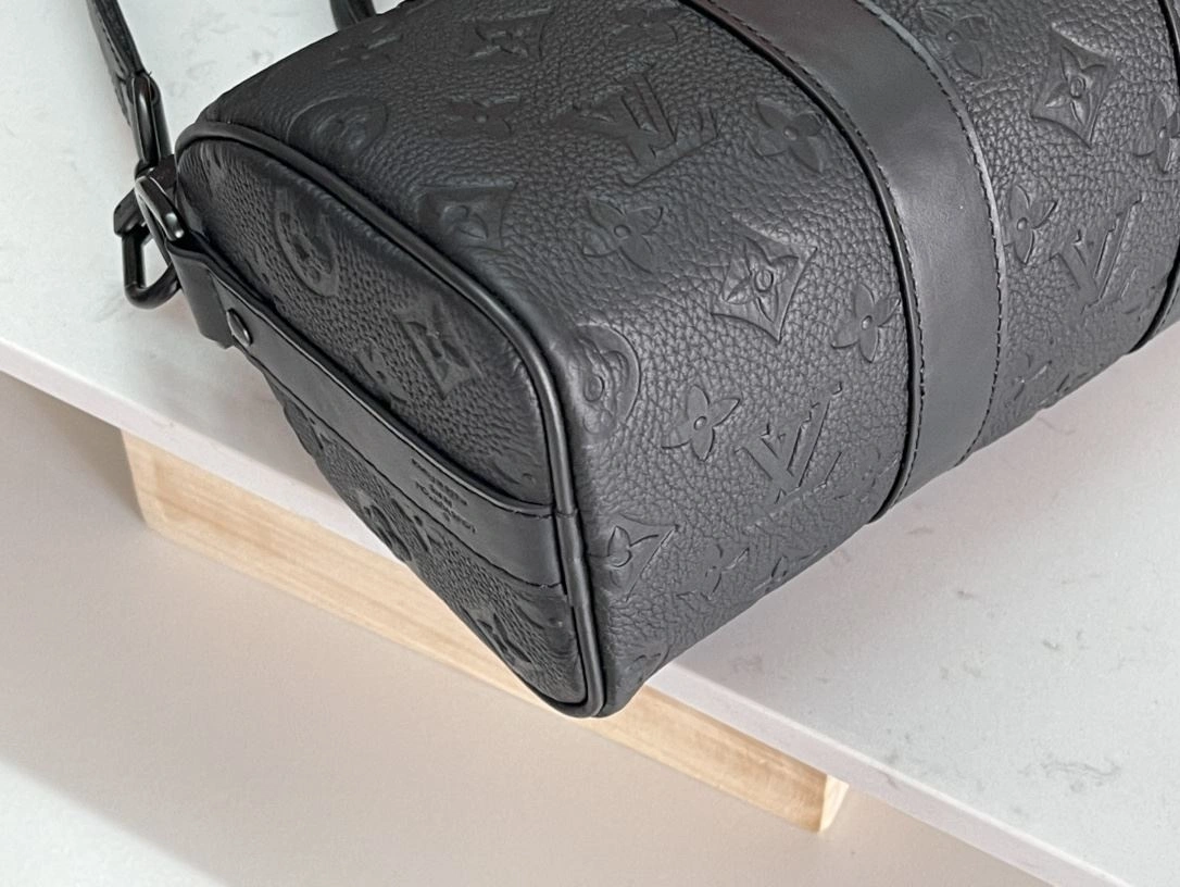 Authentic Louis Vuitton Speedy Bags