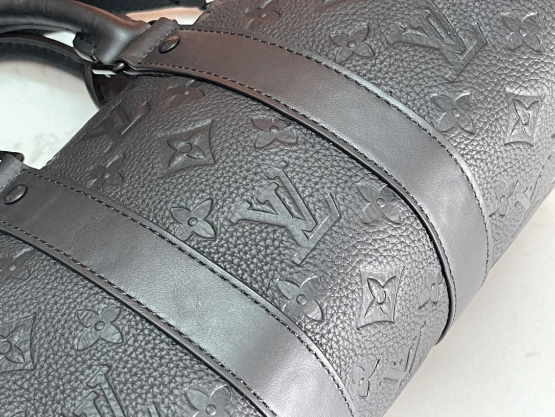 Authentic Louis Vuitton Speedy Bags