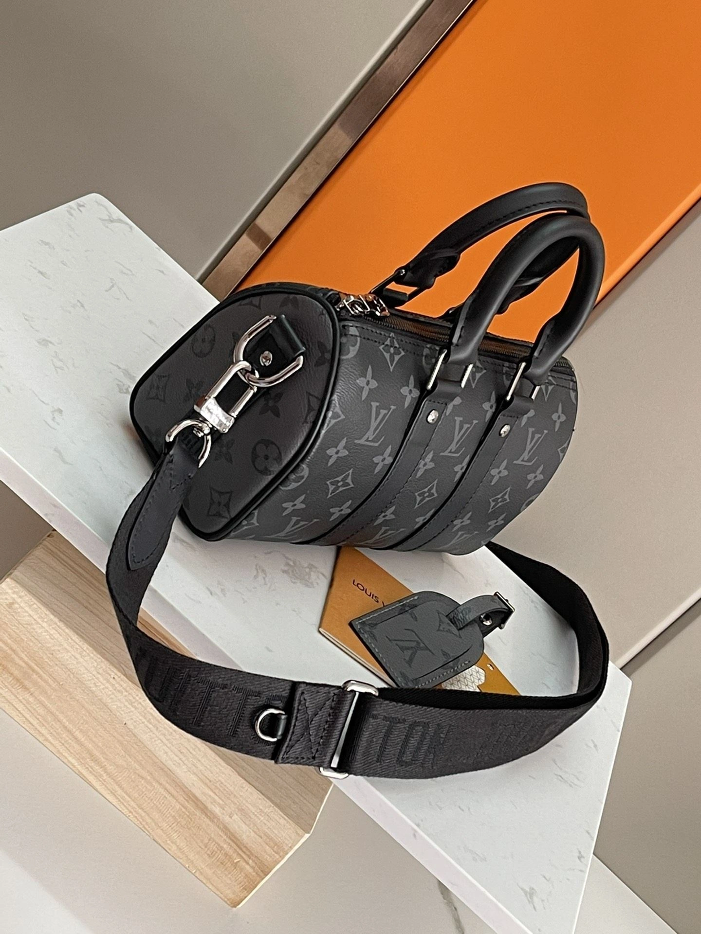 Bargain Louis Vuitton Speedy Bags