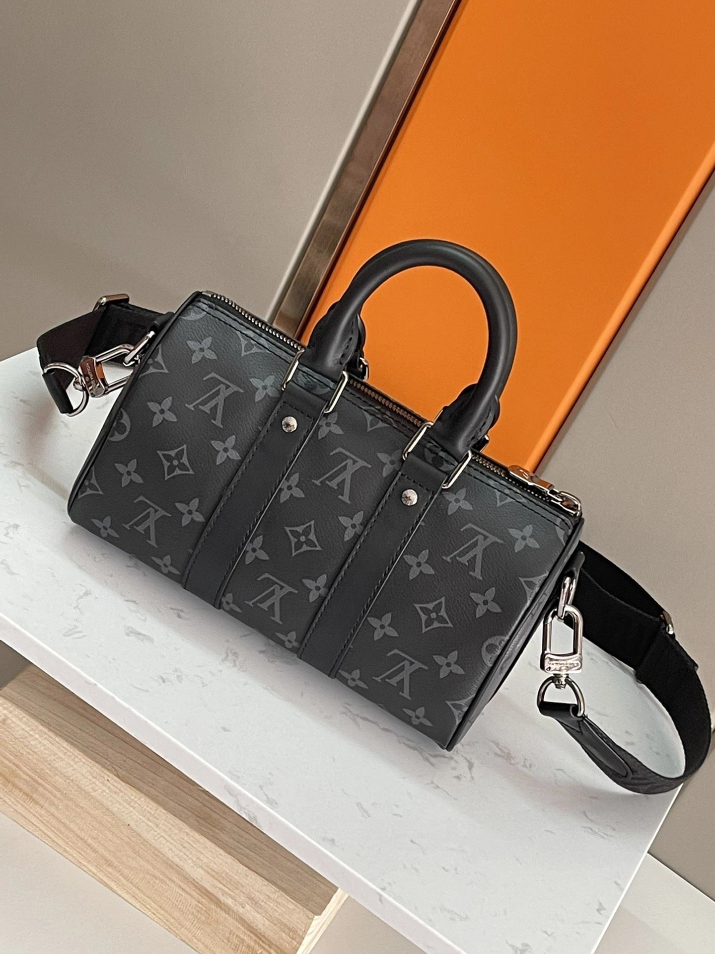 Bargain Louis Vuitton Speedy Bags