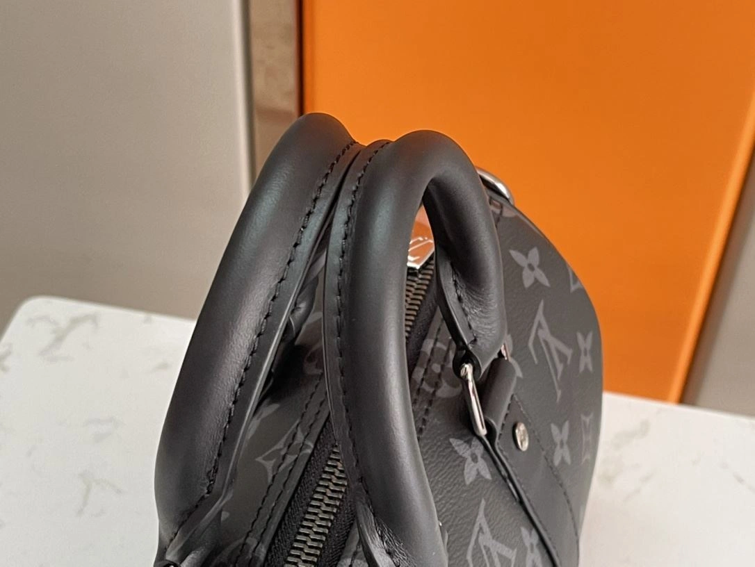 Bargain Louis Vuitton Speedy Bags