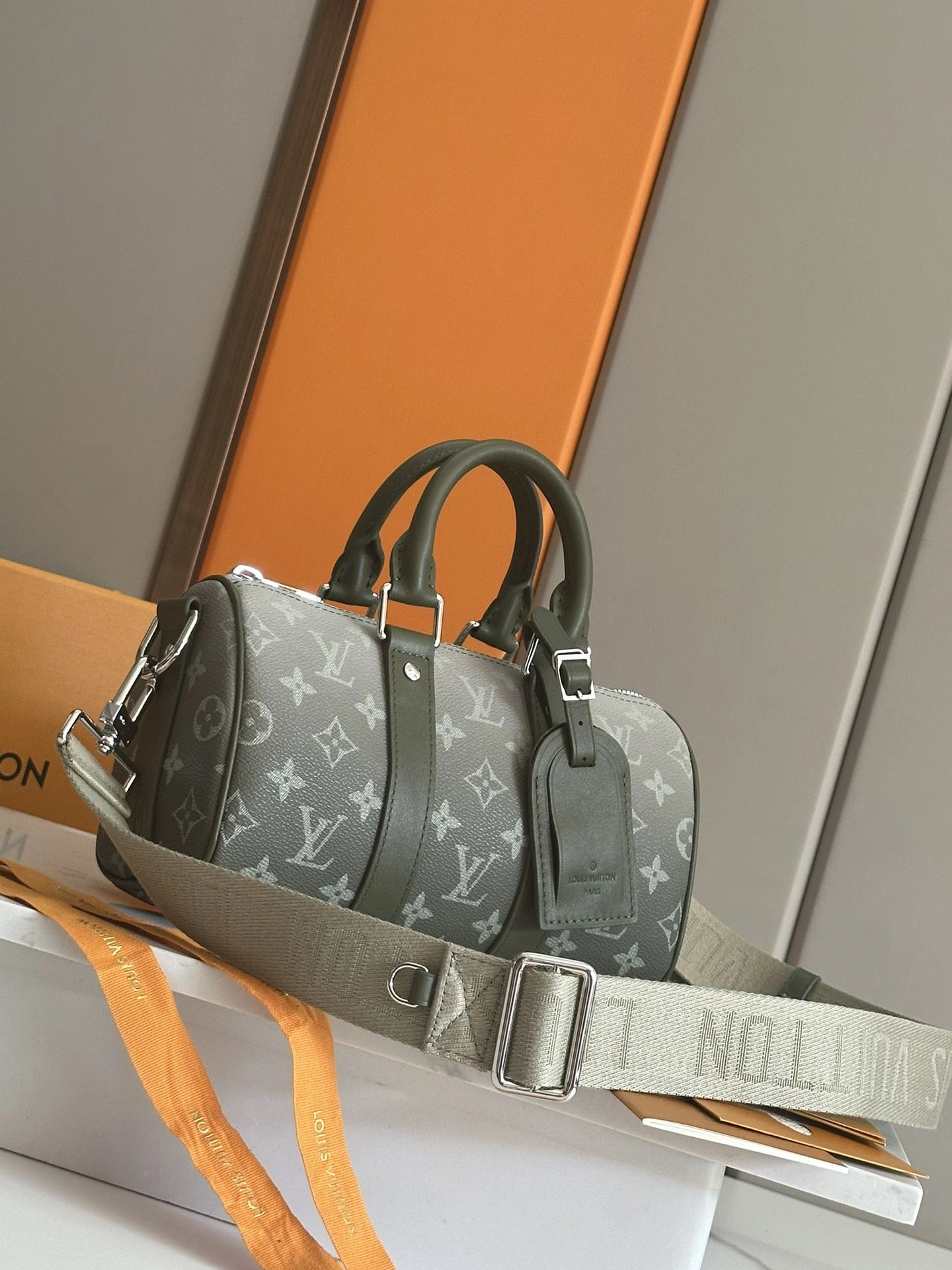 Low-cost Louis Vuitton Speedy Bags