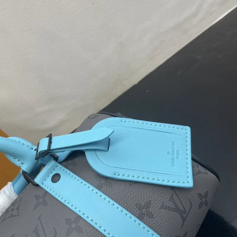 Exact replica Louis Vuitton Speedy Bags
