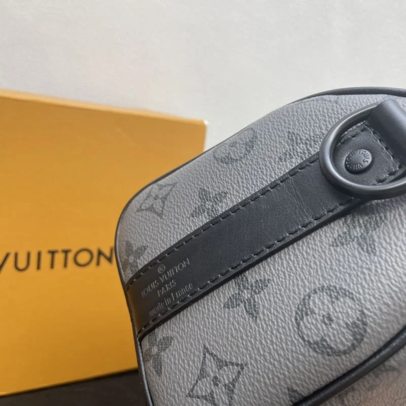 Exact replica Louis Vuitton Speedy Bags