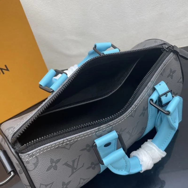 Exact replica Louis Vuitton Speedy Bags