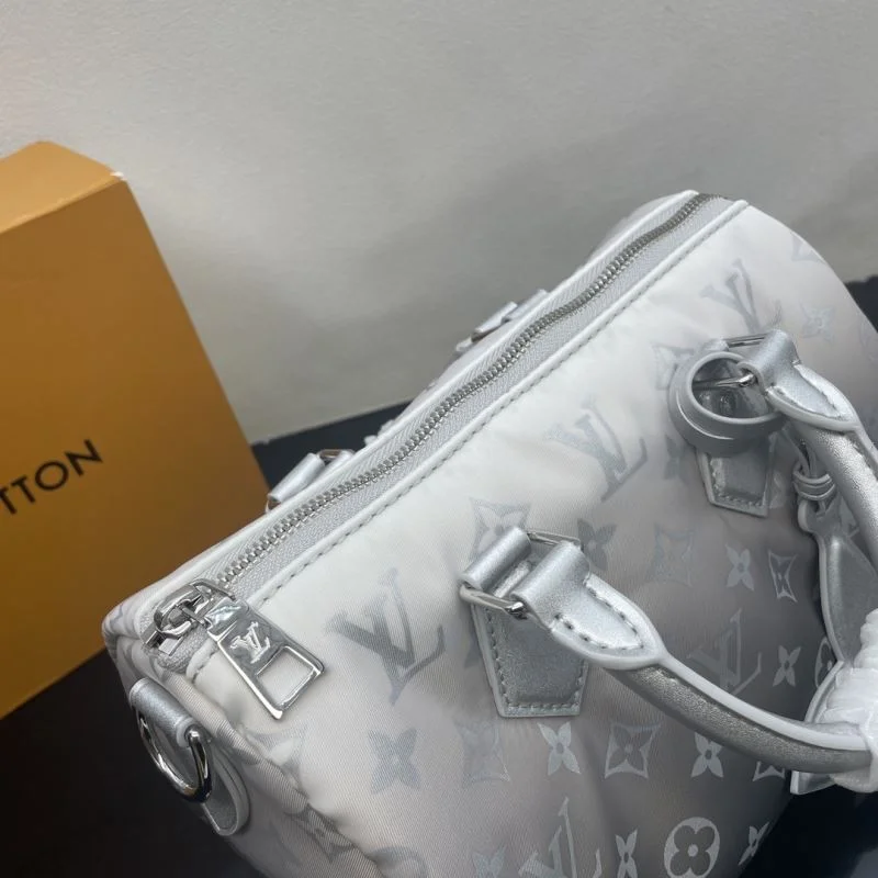 Indistinguishable Louis Vuitton Speedy Bags