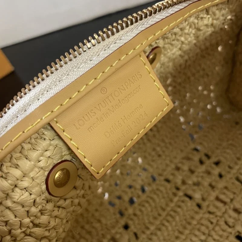 Value-priced Louis Vuitton Speedy Bags