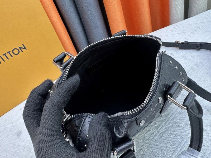 Inexpensive Louis Vuitton Speedy Bags