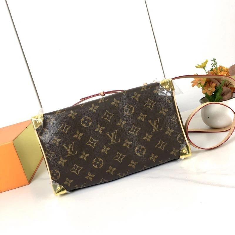 Exact replica Louis Vuitton Speedy Bags