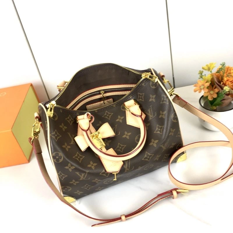 Exact replica Louis Vuitton Speedy Bags
