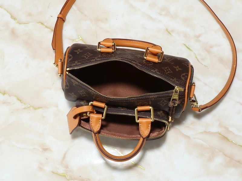 Perfect replica Louis Vuitton Speedy Bags
