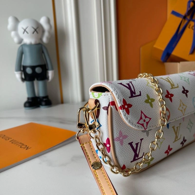 Factory-made Louis Vuitton Speedy Bags
