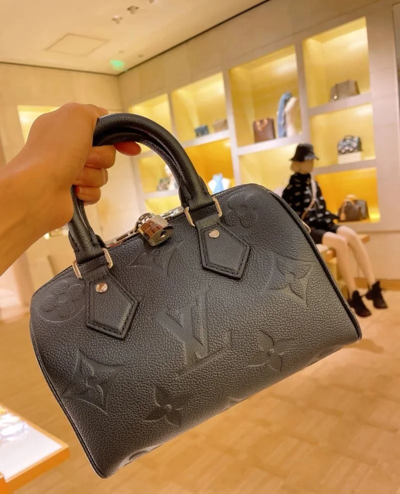 Perfect replica Louis Vuitton Speedy Bags
