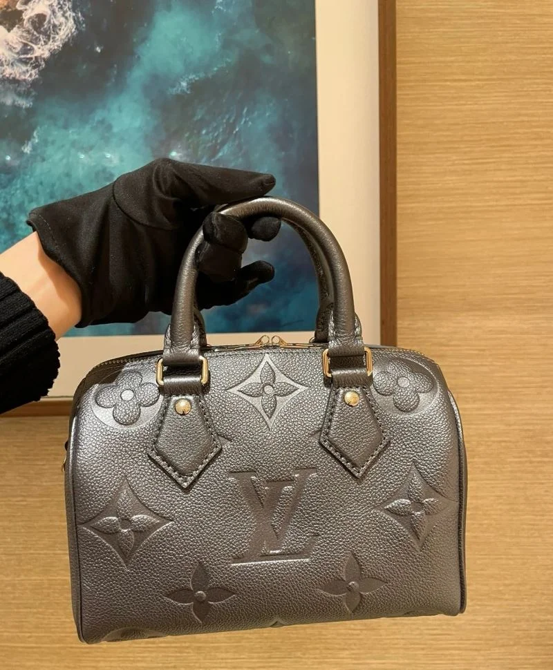 Perfect replica Louis Vuitton Speedy Bags