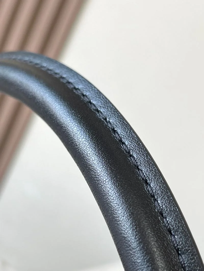 Economical Louis Vuitton Speedy Bags