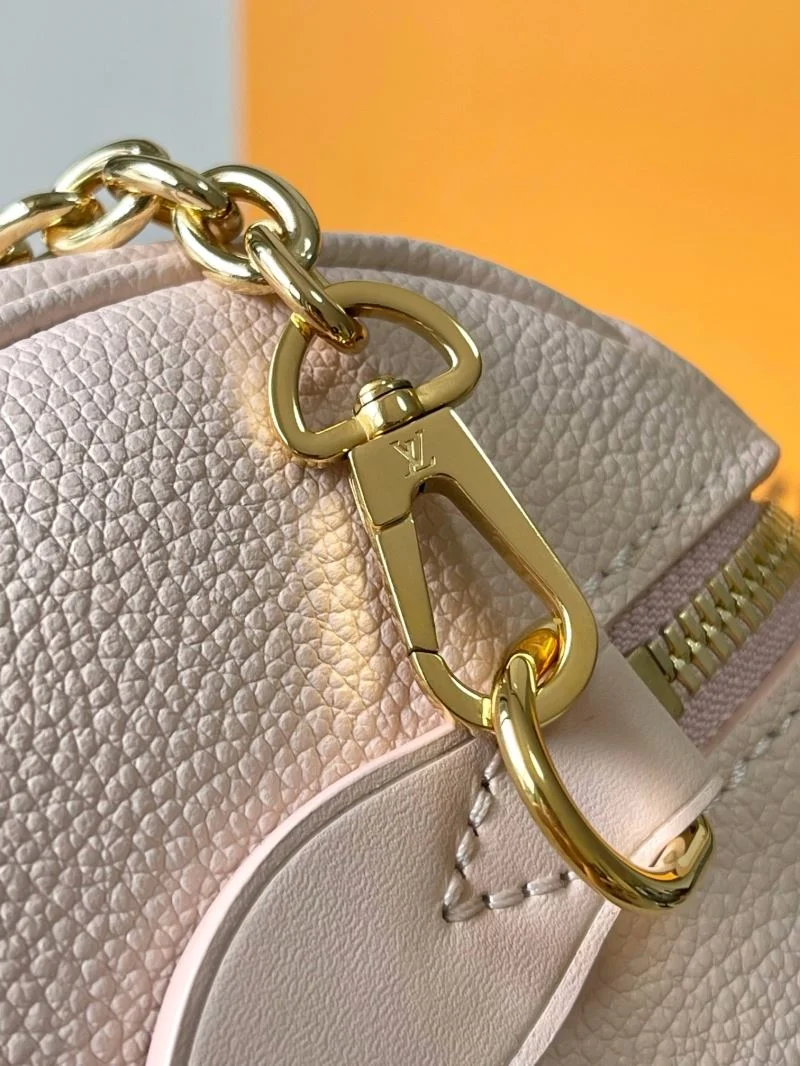 Factory-made Louis Vuitton Speedy Bags