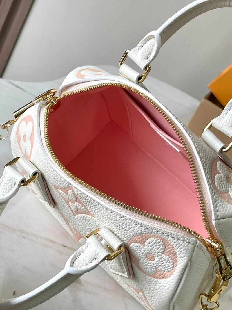 High accuracy Louis Vuitton Speedy Bags