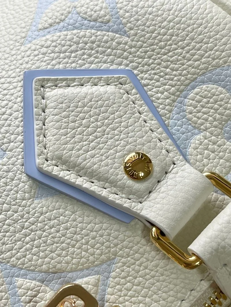 Brand-authenticated Louis Vuitton Speedy Bags