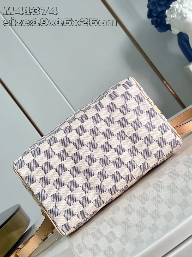Brand-authenticated Louis Vuitton Speedy Bags