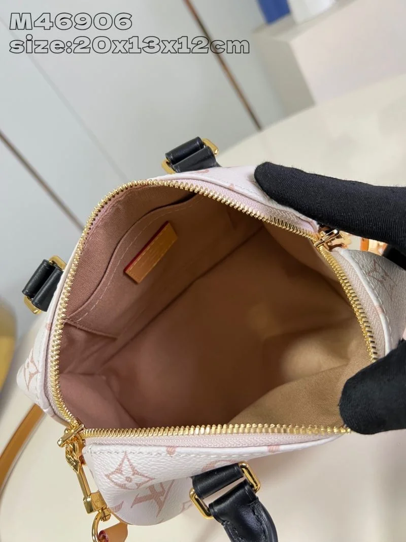 Indistinguishable Louis Vuitton Speedy Bags
