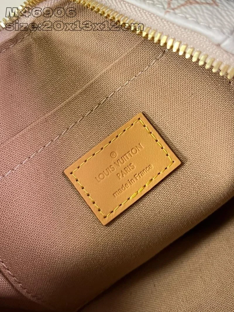 Indistinguishable Louis Vuitton Speedy Bags