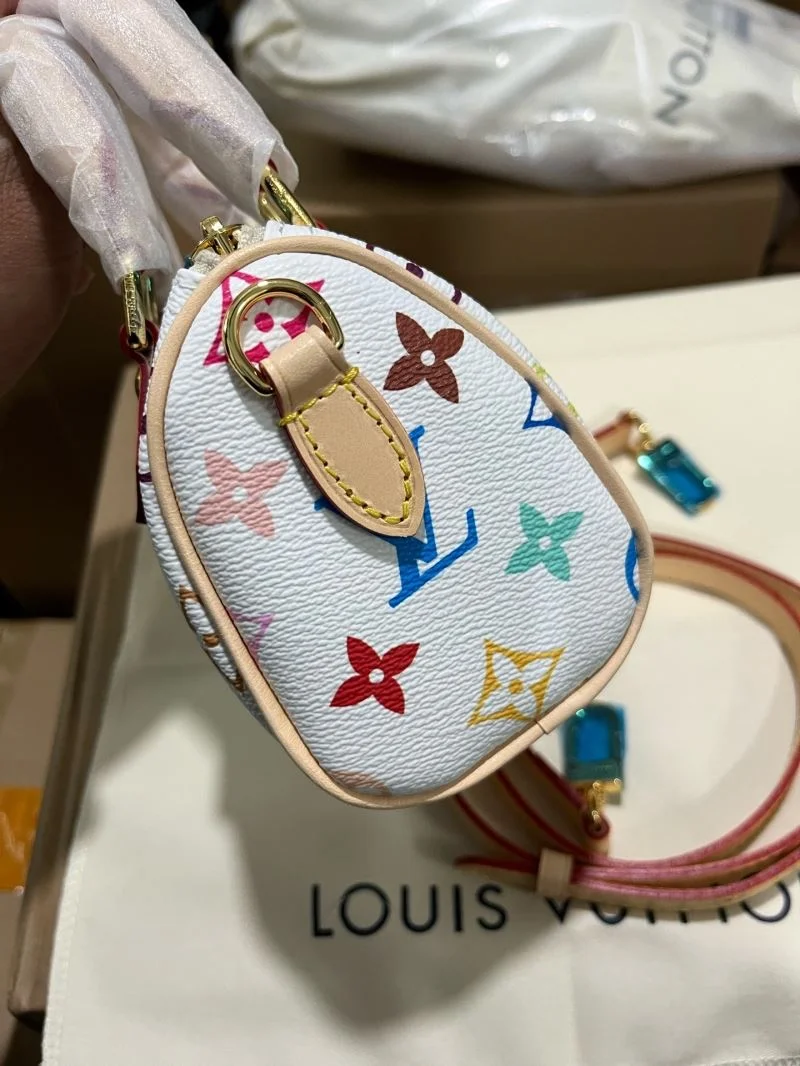 Top mirror Louis Vuitton Speedy Bags
