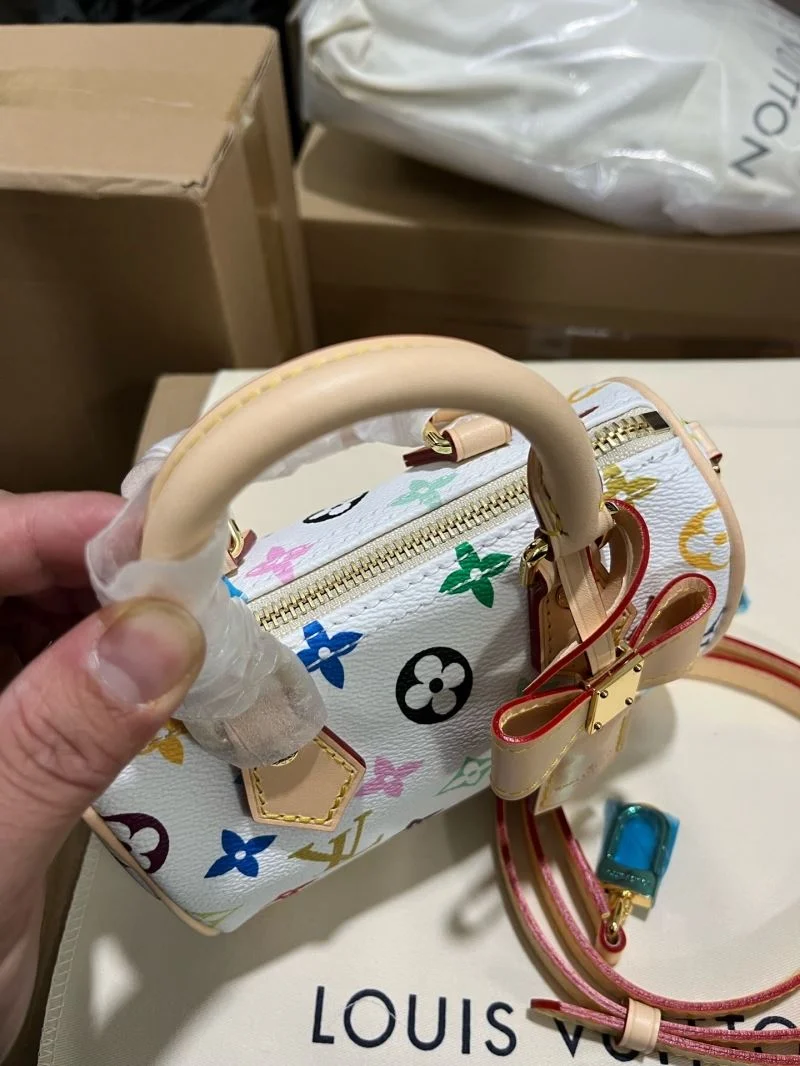 Top mirror Louis Vuitton Speedy Bags