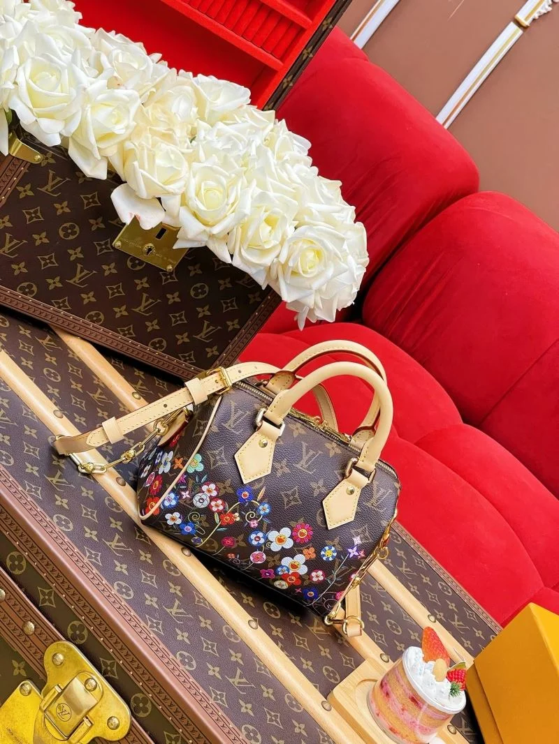 Top mirror Louis Vuitton Speedy Bags