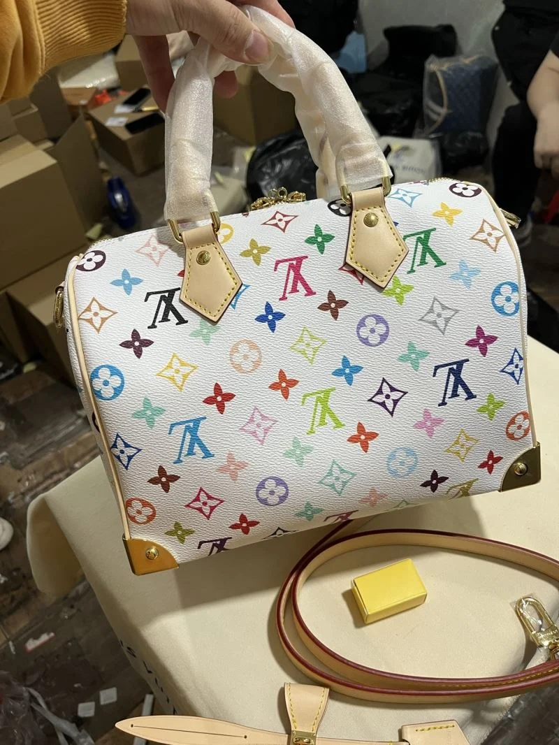 Top mirror Louis Vuitton Speedy Bags